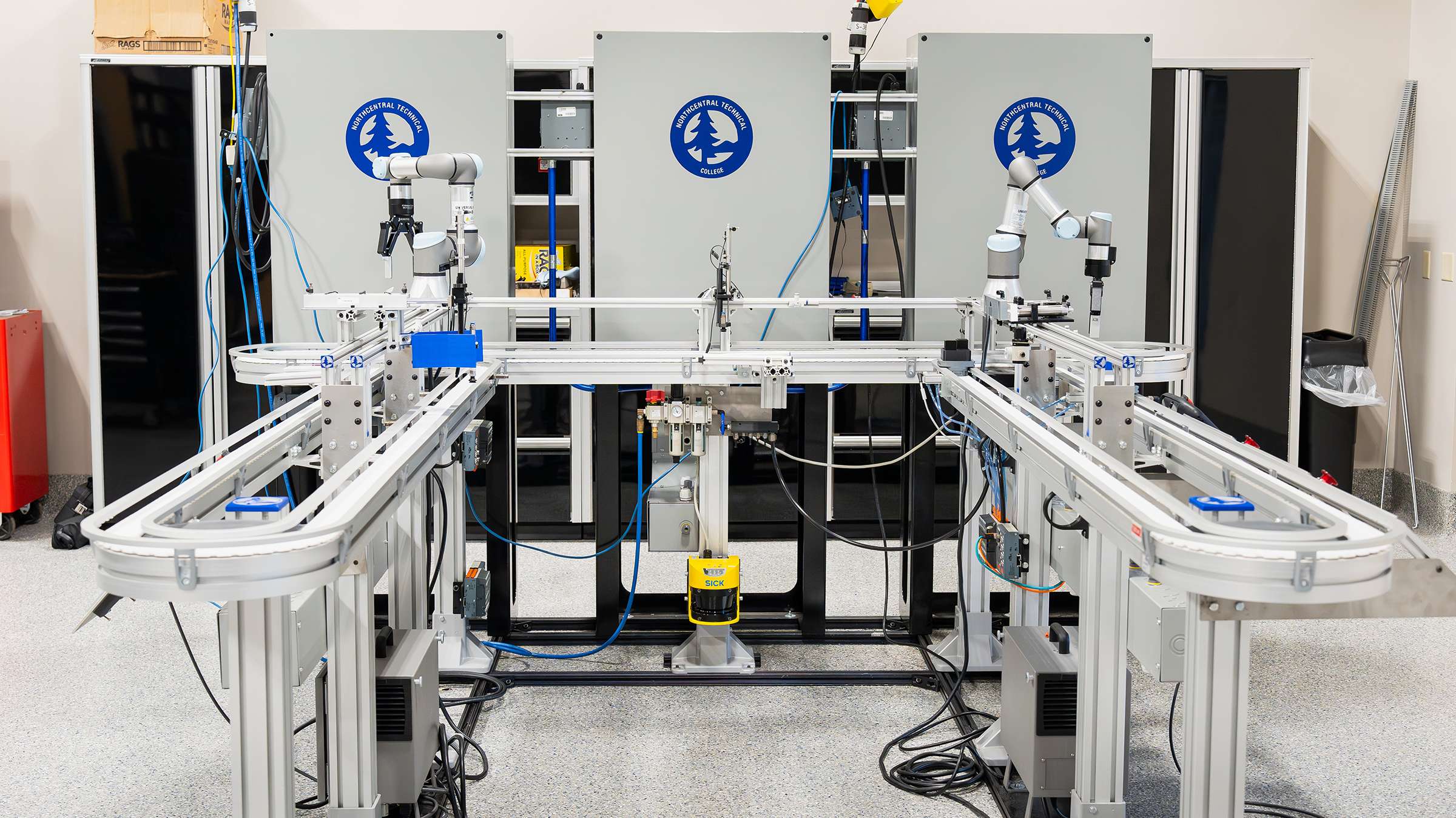 Engineering + Advanced Manufacturing Center of Excellence ...